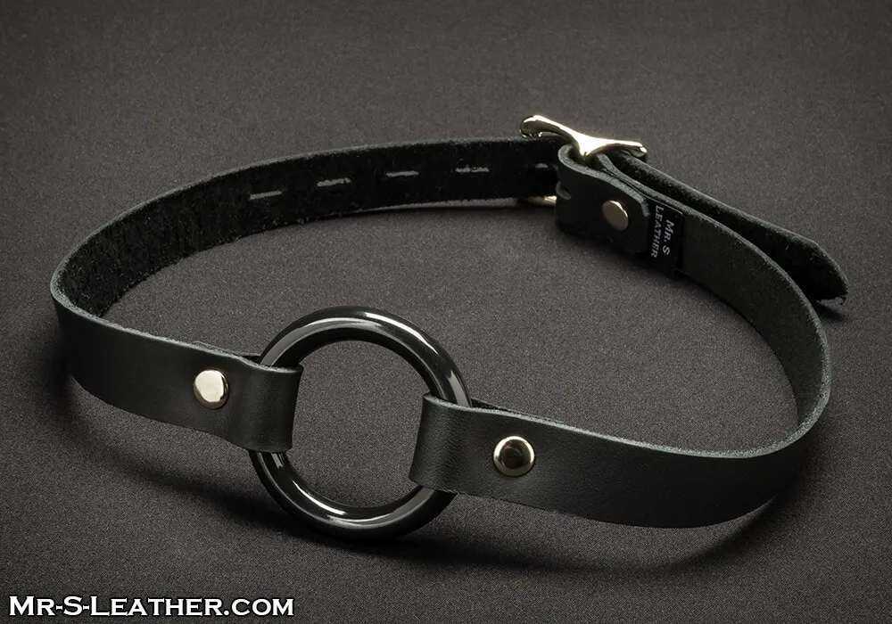 Mr. S Leather - O-Ring Gag with Leather Straps - Black - Tau og Ting